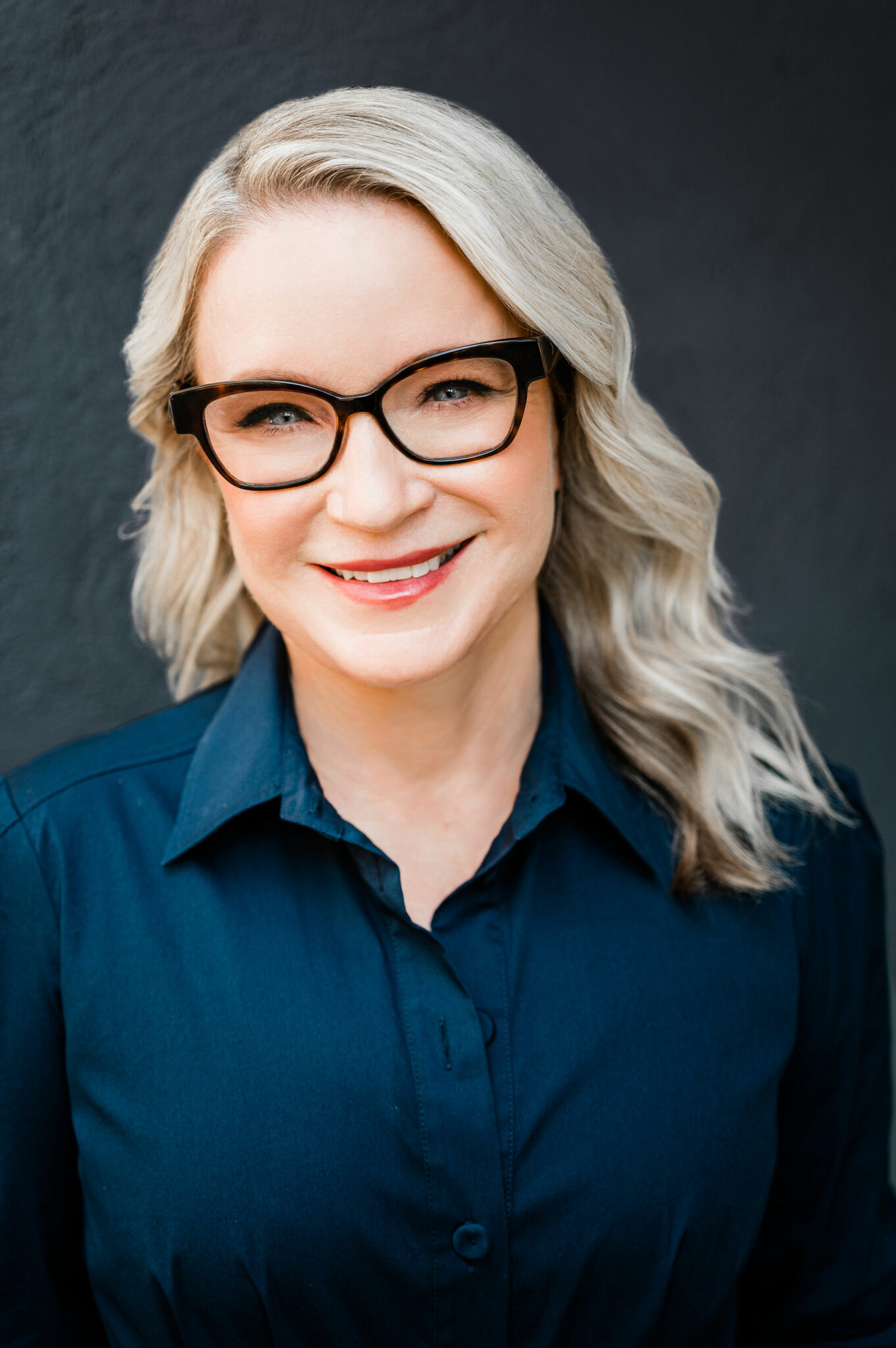 Declutter! Making Space for Happiness – Tracy McCubbin [399] - Mindful Mama Mentor | Hunter ...