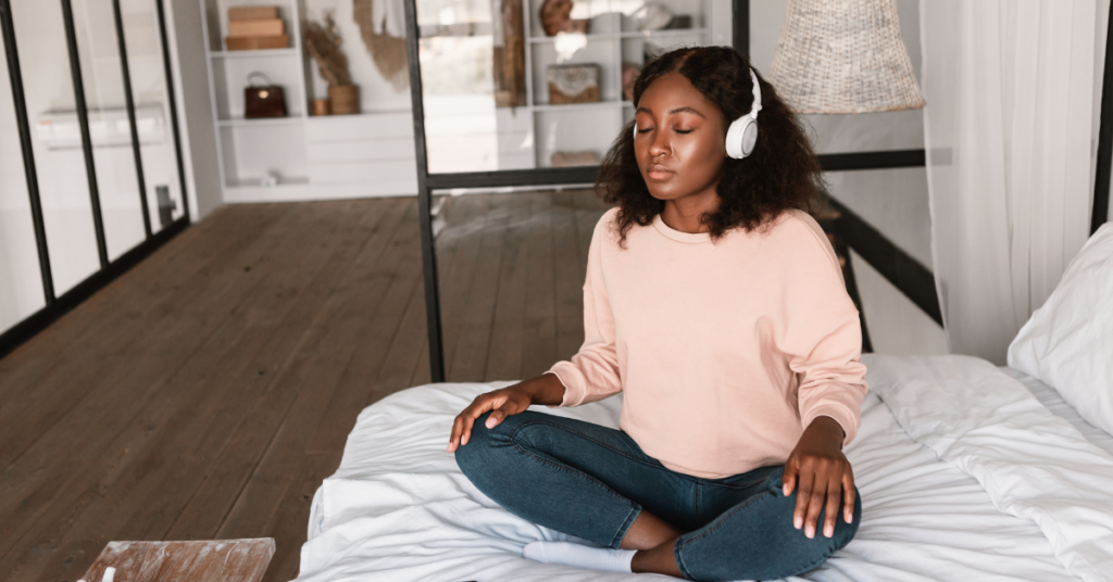 How Mindfulness Helps Us Pause and Connect - Mindful Mama Mentor ...